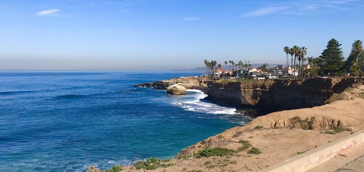 This Beach Hike In Southern California Also Takes You To The Bay