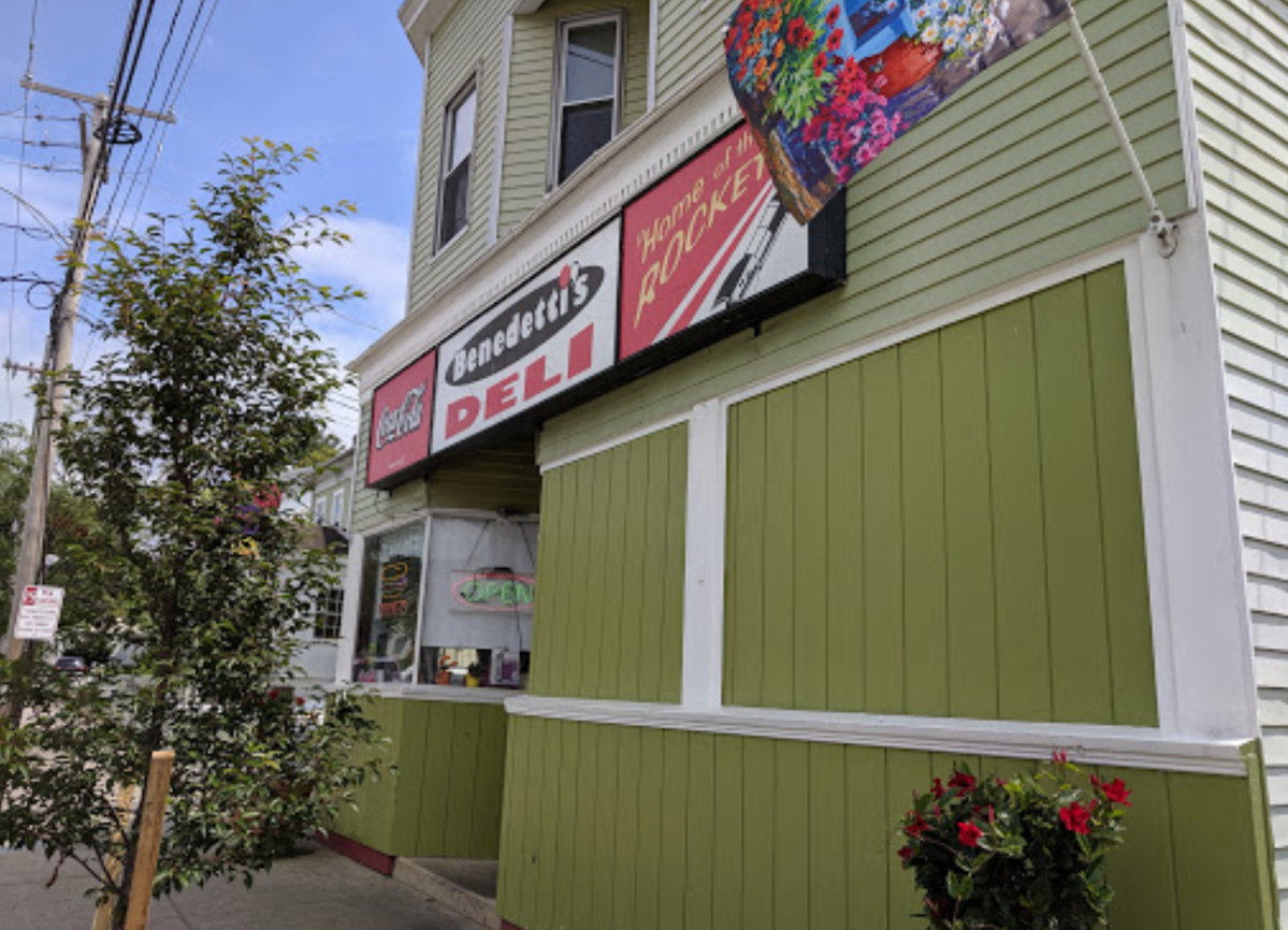 Benedetti's May Be The Best Roadside Stop In Massachusetts