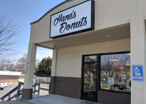 The Best Donuts In Kansas Are At Hana's Donuts