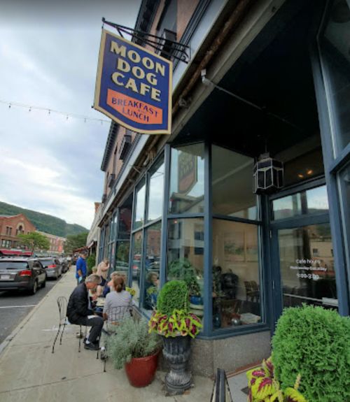 This Tiny Restaurant In Vermont Doesn't Even Have A Website!