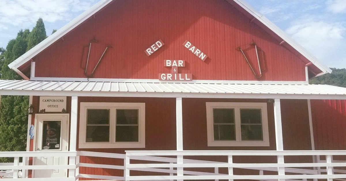 It’s Worth It To Drive Across Iowa Just For The Cheese Curds At Red ...