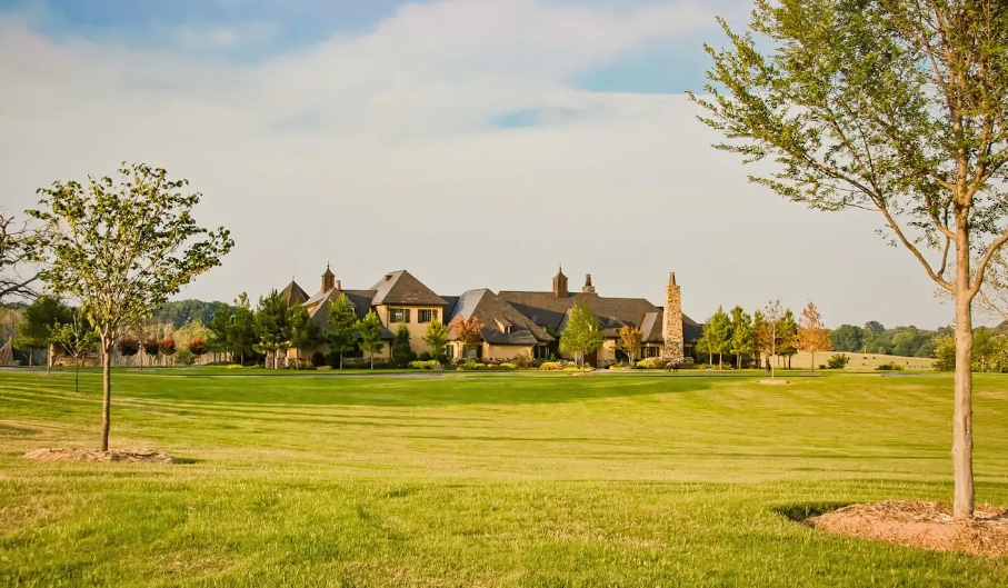The Rockin J Ranch Is A Luxury Cattle Ranch In Oklahoma