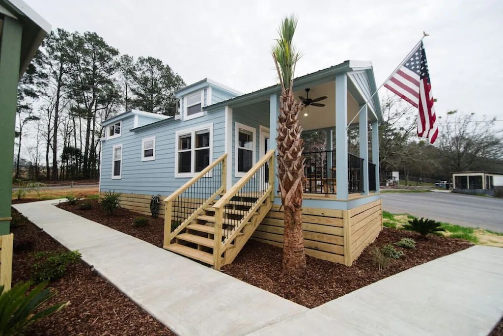 Book A Stay At The Coolest Tiny Home Vrbo In Alabama