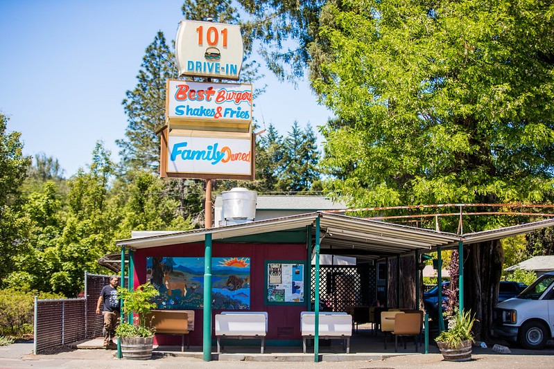 101 Drive-In Serves The Best Burgers In Northern California