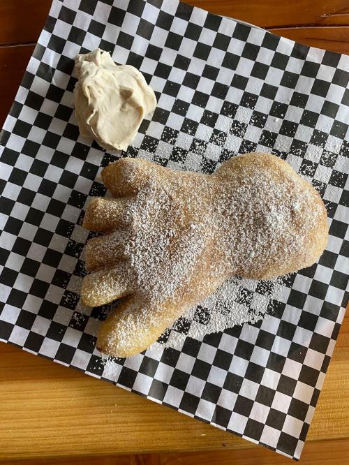 Hungry Sasquatch: Bigfoot-Themed Restaurant In Washington