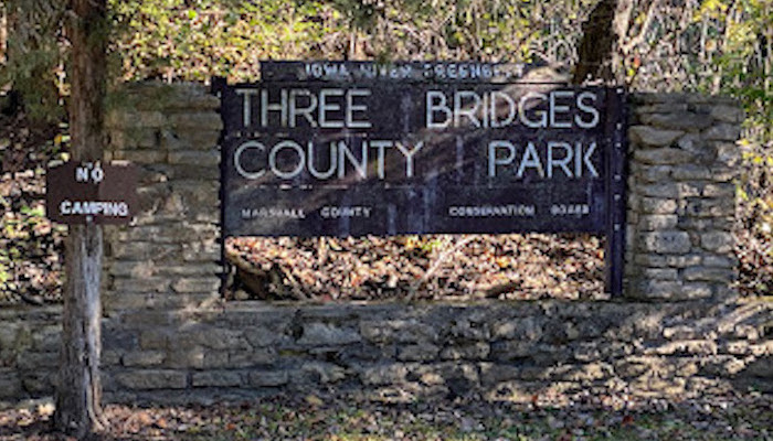 This Unique Park In Iowa Is Home To Three Old-School Bridges