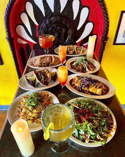This Horror-Themed Restaurant In Missouri Is Perfectly Macabre