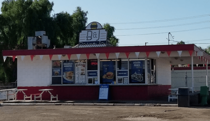 This Drive-In Restaurant in Southern California Is A Hidden Gem