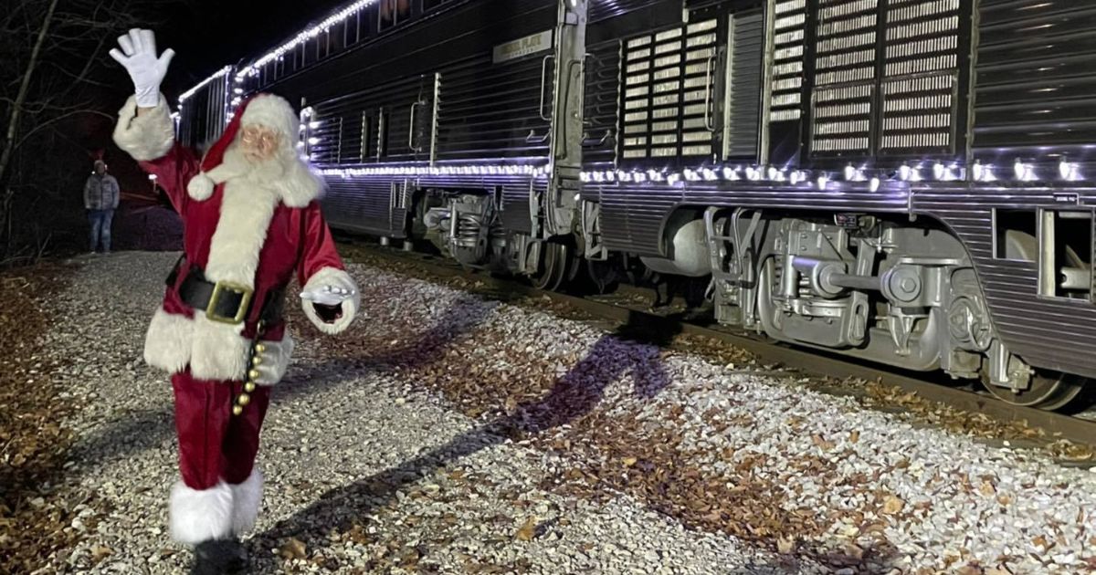Christmas Train in Indiana: The Nickel Express