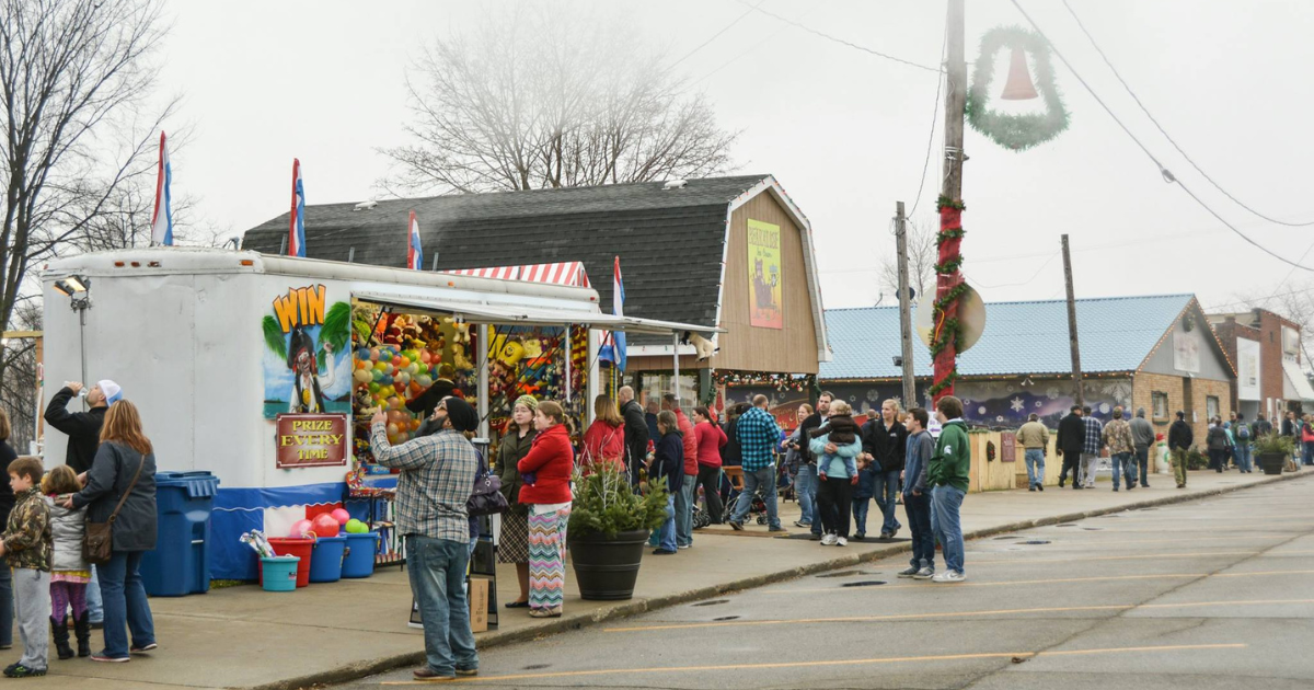 Village Of Ashley Country Christmas: Michigan Christmas Town