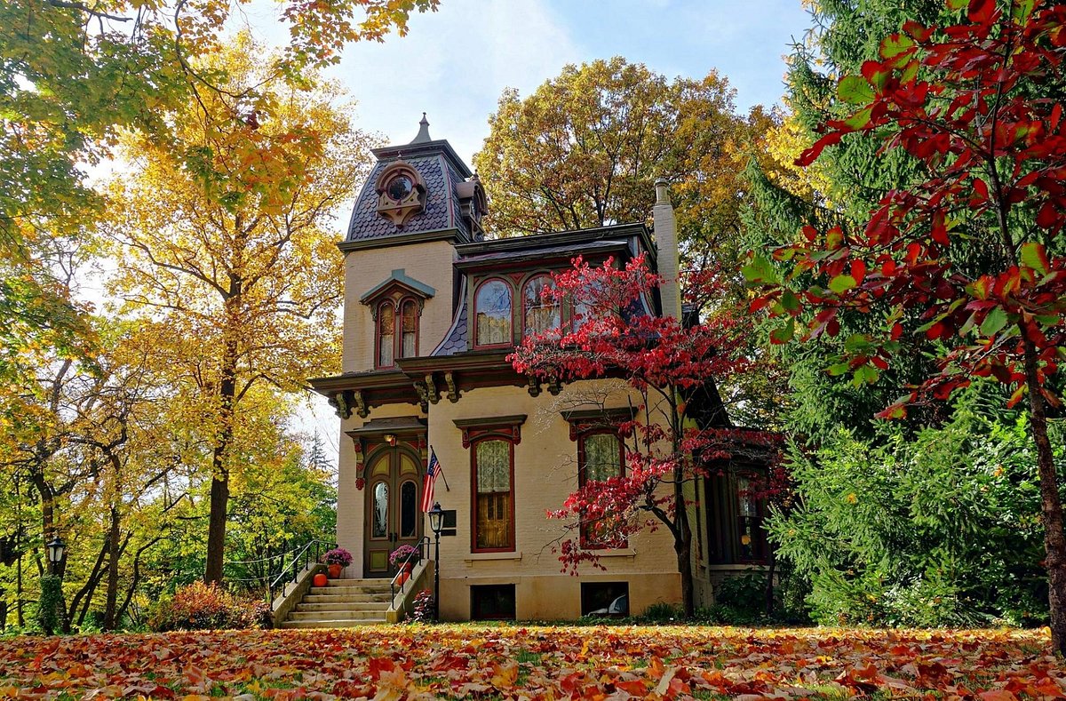 The Breathtaking Historic Mansion In Indiana You Need To Visit