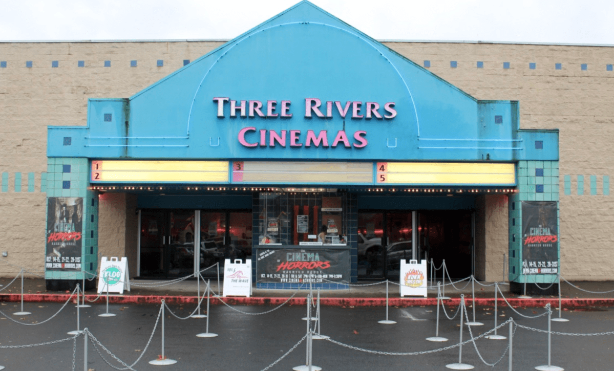 Movies In Three Rivers Minull