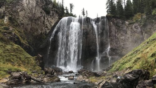 10 Of The Most Beautiful Waterfalls In Wyoming
