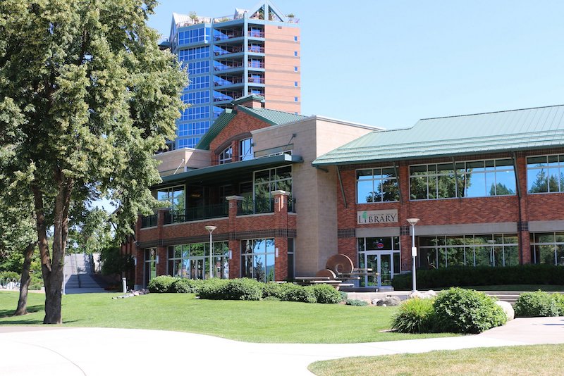 The Beautiful Idaho Library That Looks Like Something From A Book Lover ...
