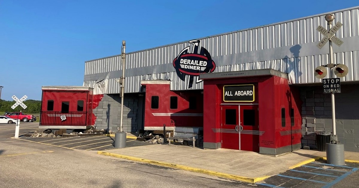 Derailed Diner: Unique Train-Themed Dining in Alabama