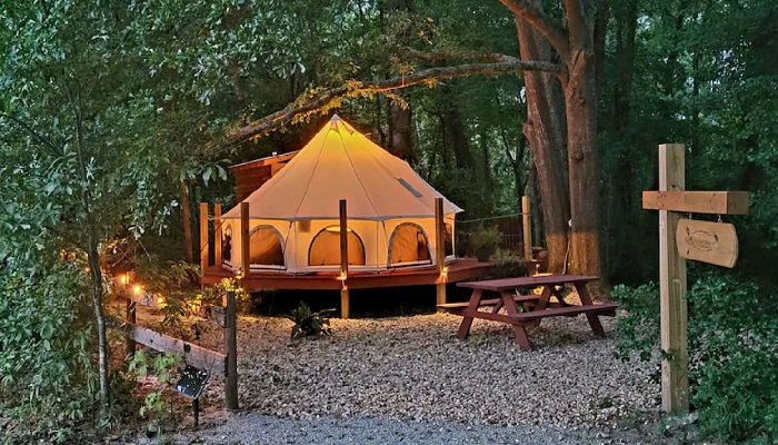 The Southern Belle By Hurricane Creek In South Carolina Lets You Glamp ...