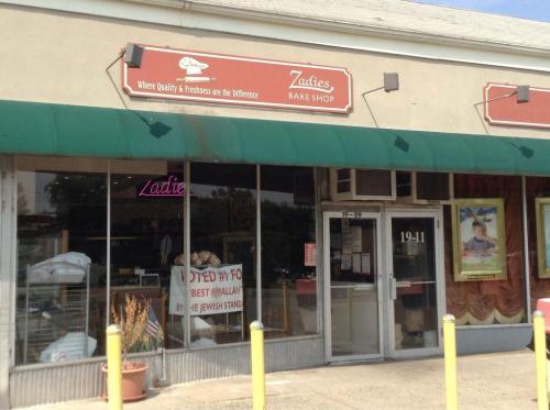 An Old-School Jewish Bakery In New Jersey Has Famous Challah