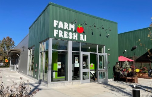 Visit This Year-Round Indoor Farmers Market In Rhode Island