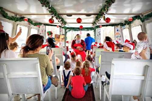 Visit Louisiana For A Christmas Swamp Tour With Santa
