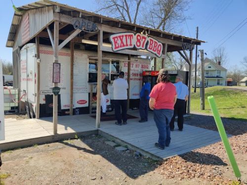 Pull Over For Exit 87 BBQ in Jackson Tennessee