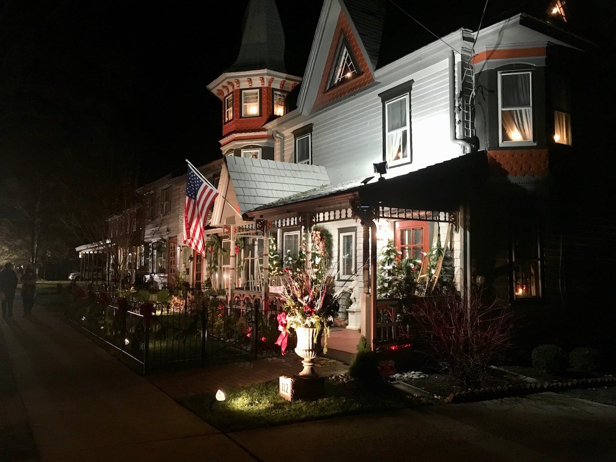 Woodstown Has The Best Old-Fashioned Christmas In New Jersey