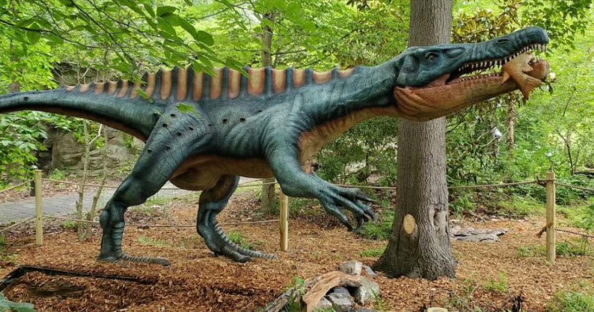 Check Out This Whimsical Dinosaur Exhibit In Virginia