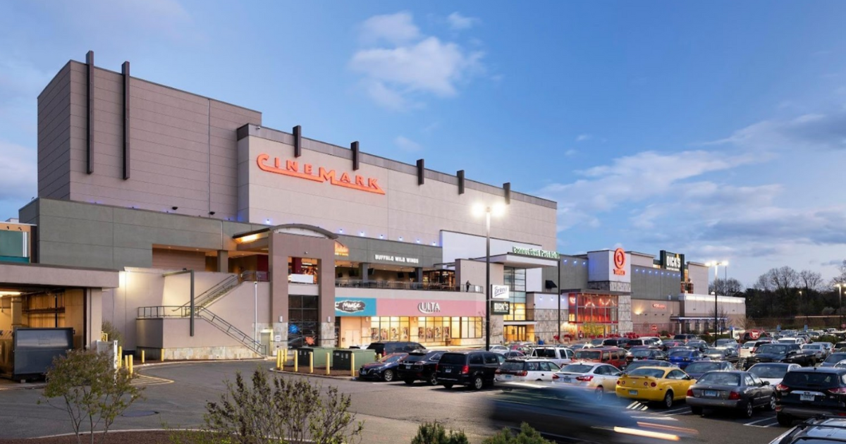 Best Malls In Connecticut: The Massive Connecticut Post Mall