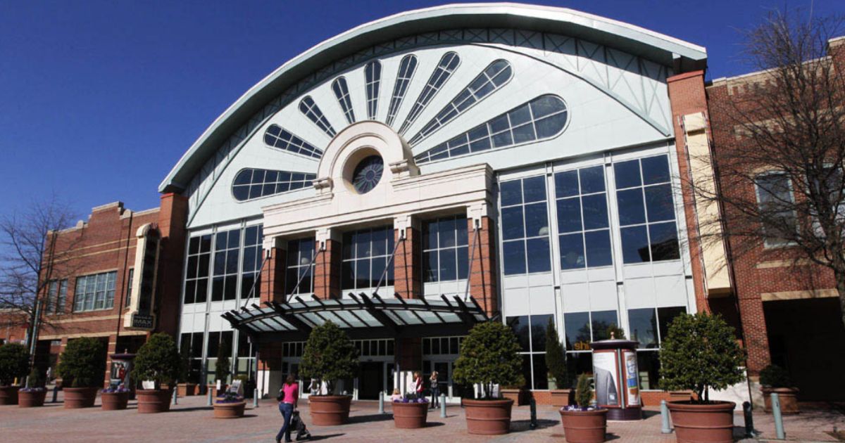 This Massive Mall In Georgia Takes All Day To Explore