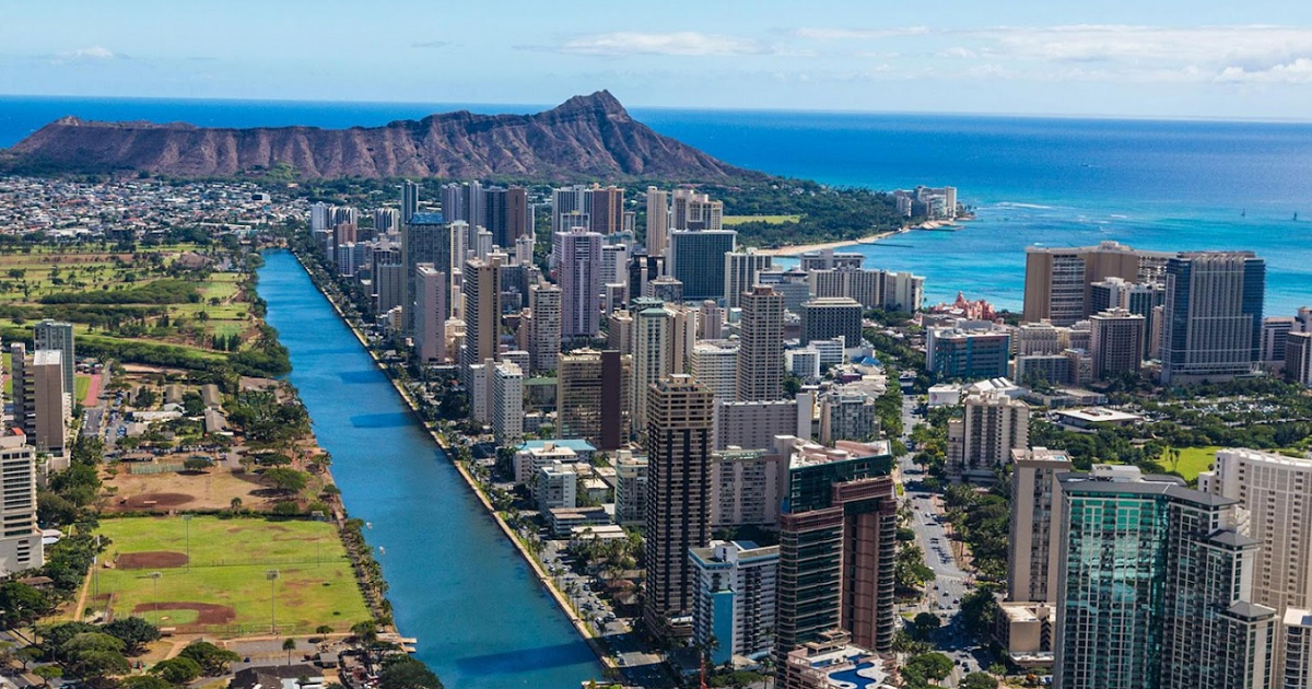 The 11 Most Dangerous Places In Hawaii After Dark