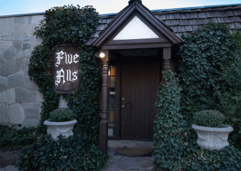 Five Alls Restaurant: A Castle-Themed Restaurant In Utah