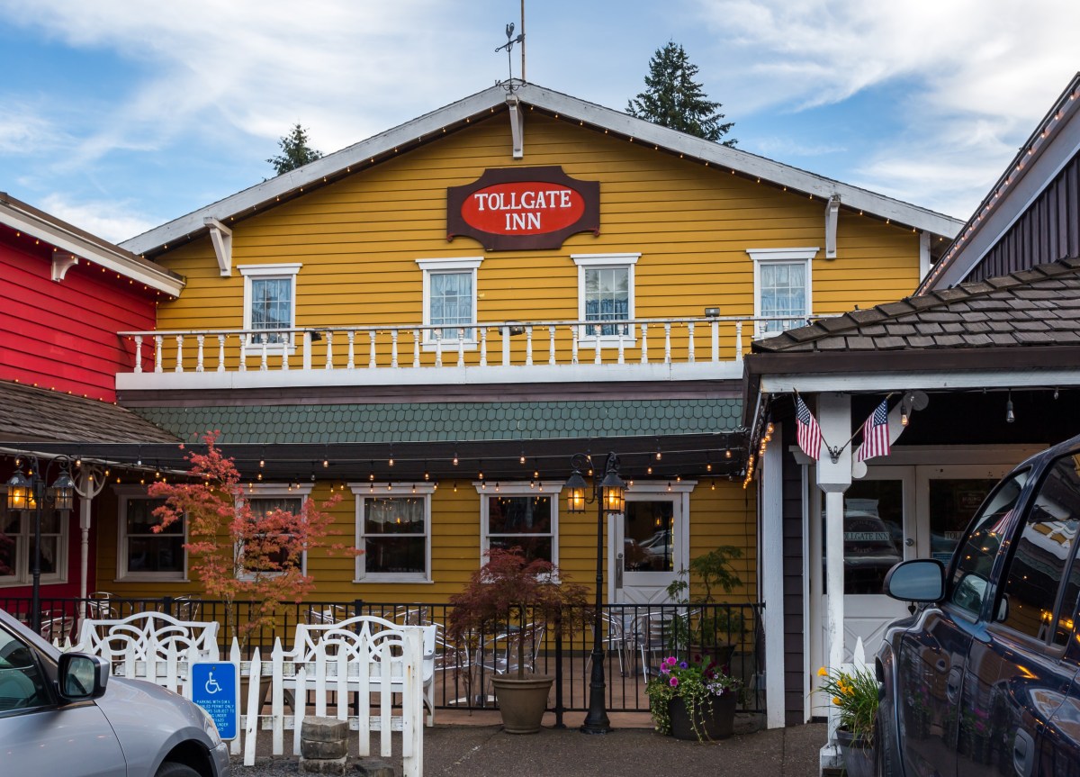 12 Of The Best Restaurants To Try In Oregon This Year
