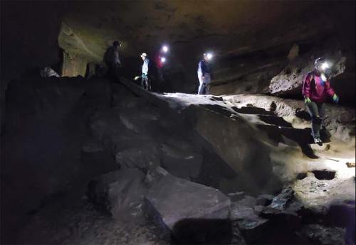 Illinois Caverns Is The Best Cave In Illinois For Daring Explorers