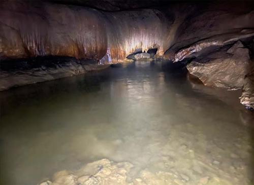Illinois Caverns Is The Best Cave In Illinois For Daring Explorers