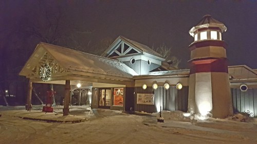 The Fish Market Madison WI: The Mariner's Inn