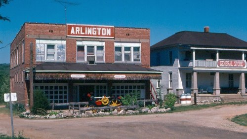 The Truly Grim Reality Of 4 Ghost Towns In Missouri
