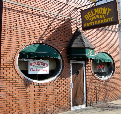 The Belmont Tavern Serves The Best Chicken In New Jersey