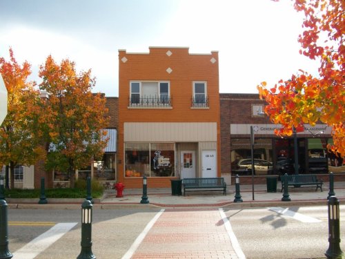 Visit The Enchanting Small Town Of Zeeland, Michigan