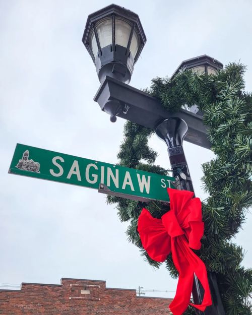 Experience A Christmas Wonderland In Festive Bay City, Michigan