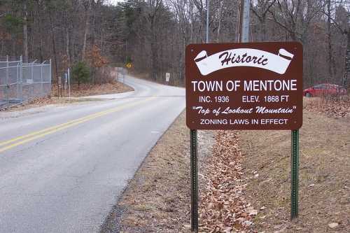 Visit These 12 Incredible Charming Small Towns In Alabama, One For Each ...