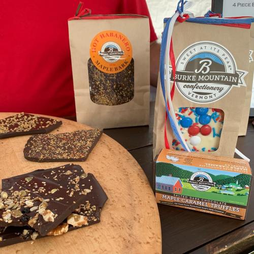 This Chocolate Shop In Vermont Serves Truffles And Views