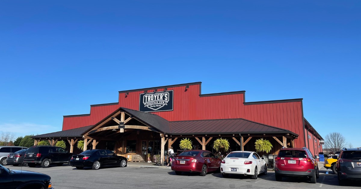 Troyer's Mountain View Country Market: A Tasty Tennessee Treat