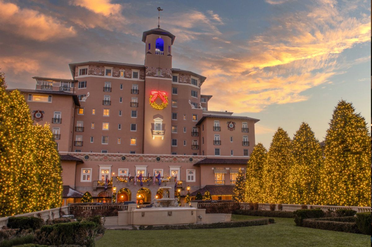 Experience a Magical Colorado Christmas Train Ride