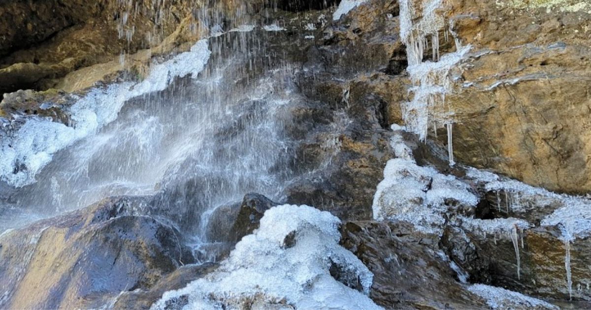 A Winter Getaway To One Of Georgia’s Snowiest Towns Is Nothing Short Of ...