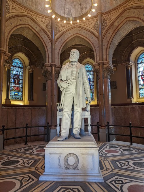 The Story Behind The Garfield Memorial In Cleveland, OH
