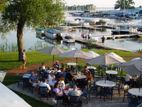 The Fish Market Madison WI: The Mariner's Inn