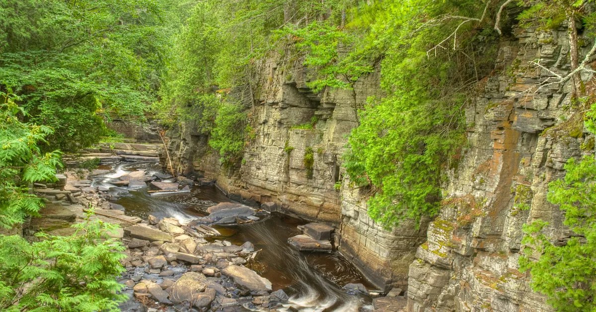 The Grand Canyon Of Michigan Is Too Beautiful For Words