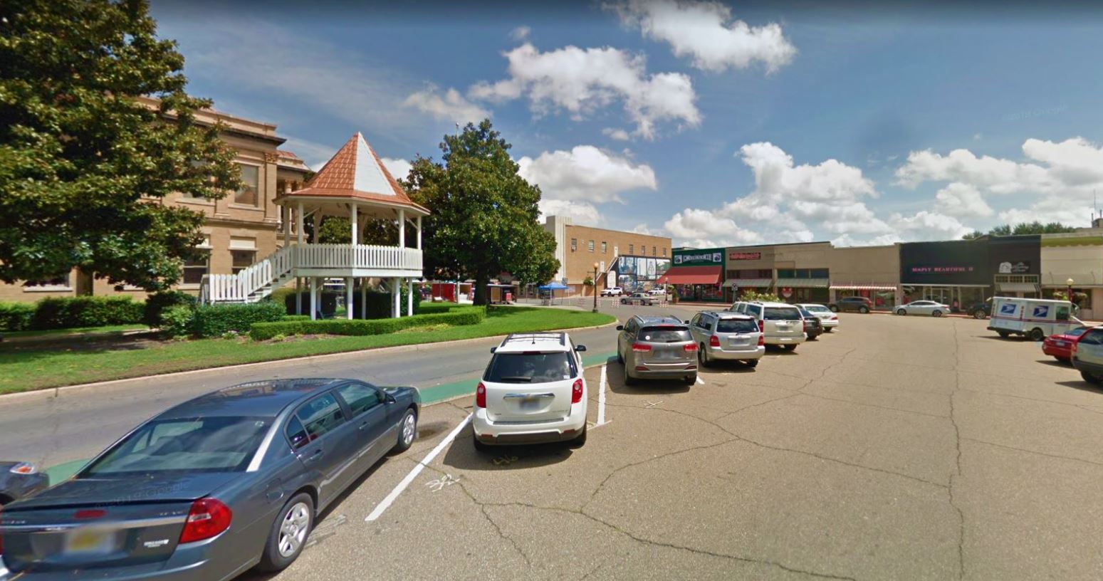 Magnolia, Arkansas Is One Of America’s Most Walkable Small Towns, And ...