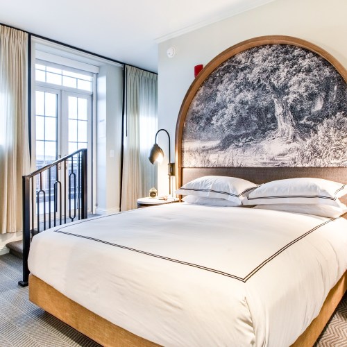 The Best Hotels In Nebraska: The Kimpton Cottonwood Hotel