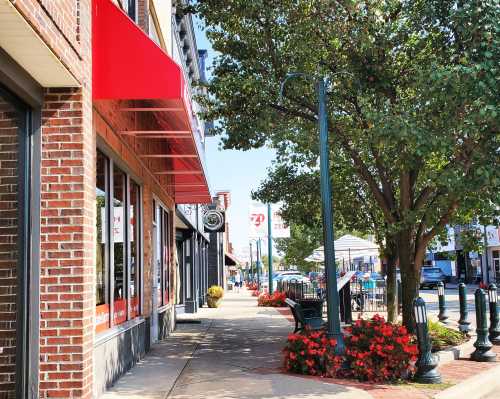 Visit The Enchanting Small Town Of Zeeland, Michigan