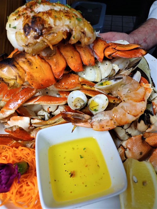 The Fat Chef Restaurant Serves The Best Seafood In Arkansas